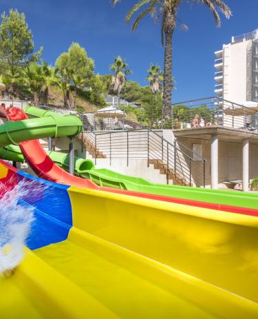 HOTEL OASIS PARK SPLASH | Calella de la Costa, Barcelona (Spain)