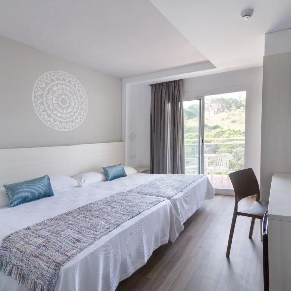 Image gallery of Hotel Oasis Park Splash, Calella de la Costa (Spain)