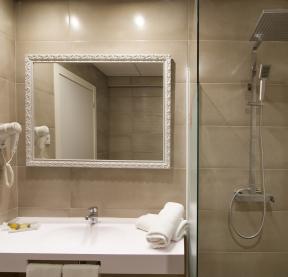 HOTEL OASIS PARK SPLASH | Calella de la Costa, Barcelona